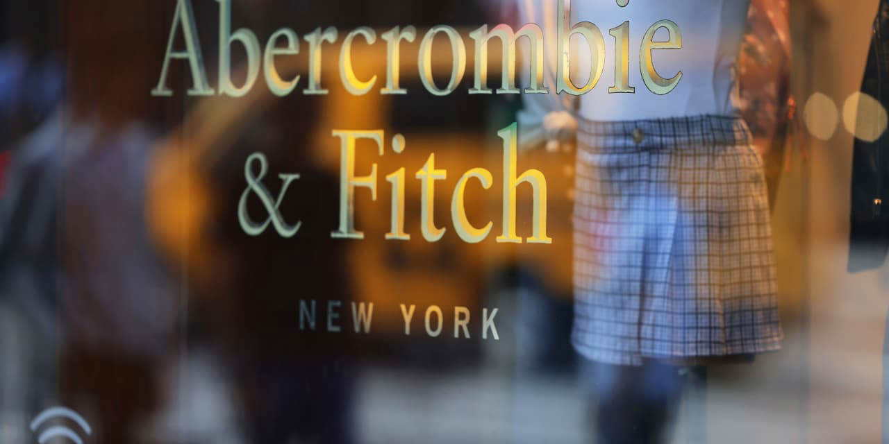 Abercrombie beats Q2 earnings estimate and raises outlook, but shares slide Abercrombie beats Q2 earnings estimate and raises outlook, but shares slide