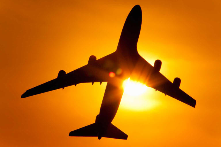 Airbus, Boeing are said to be exploring next-gen jet production to ...