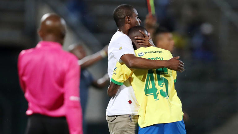 Have Mamelodi Sundowns suspended Thembinkosi Lorch? Rhulani Mokwena ... Have Mamelodi Sundowns suspended Thembinkosi Lorch? Rhulani Mokwena ...
