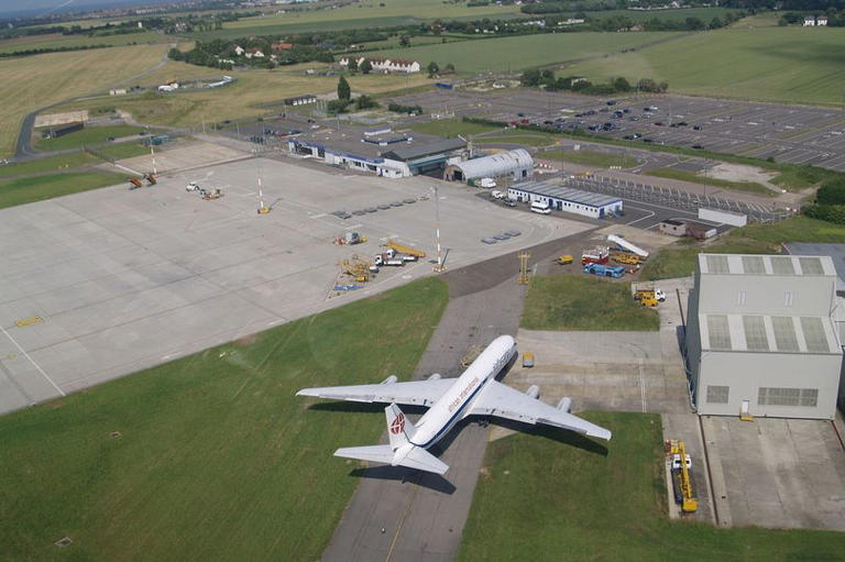 Popular Manston airshow cancelled after issues raised over airspace ...