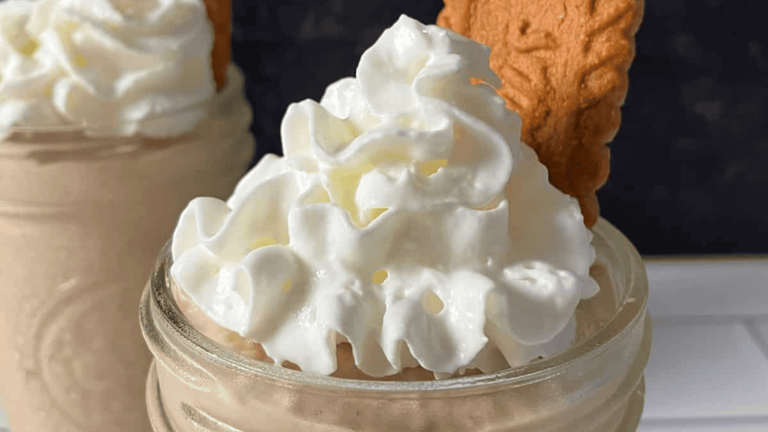 Healthy Mornings Made Easy: 10 Overnight Oats to Keep You on Track