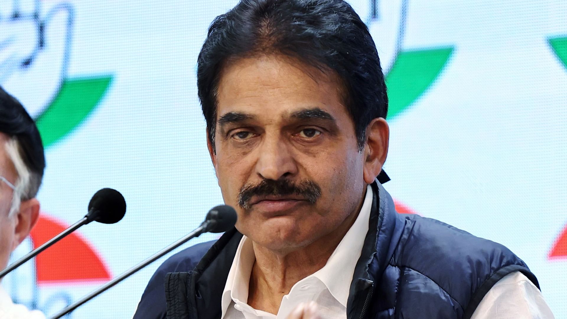 UP Congress Jila Adhyaksh: कांग्रेस के जिला एवं महानगर अध्यक्ष घोषित ...