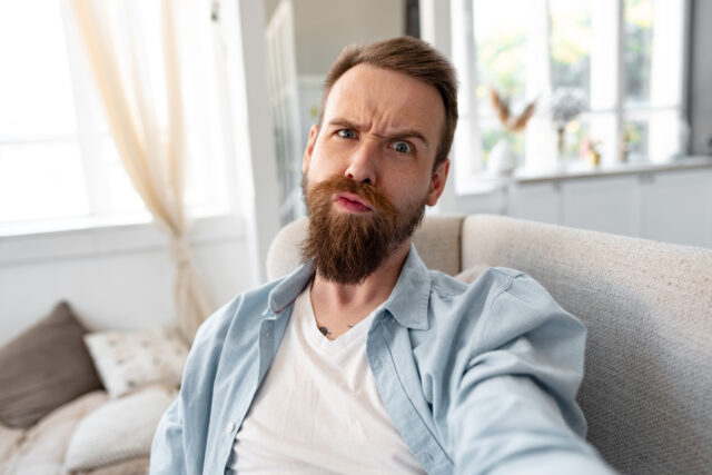 15 Things Only Awkward People Understand (It’s A Struggle)
