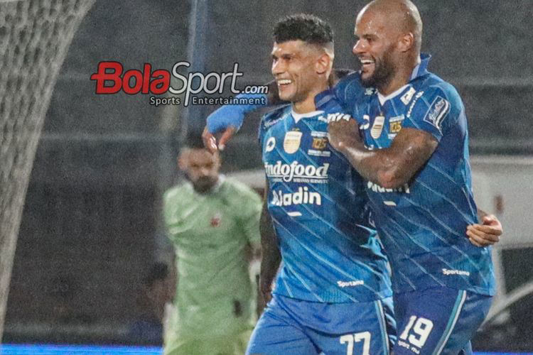 Bantai Madura United 6-1, Persib Bandung Juara Championship Series Liga ... Bantai Madura United 6-1, Persib Bandung Juara Championship Series Liga ...