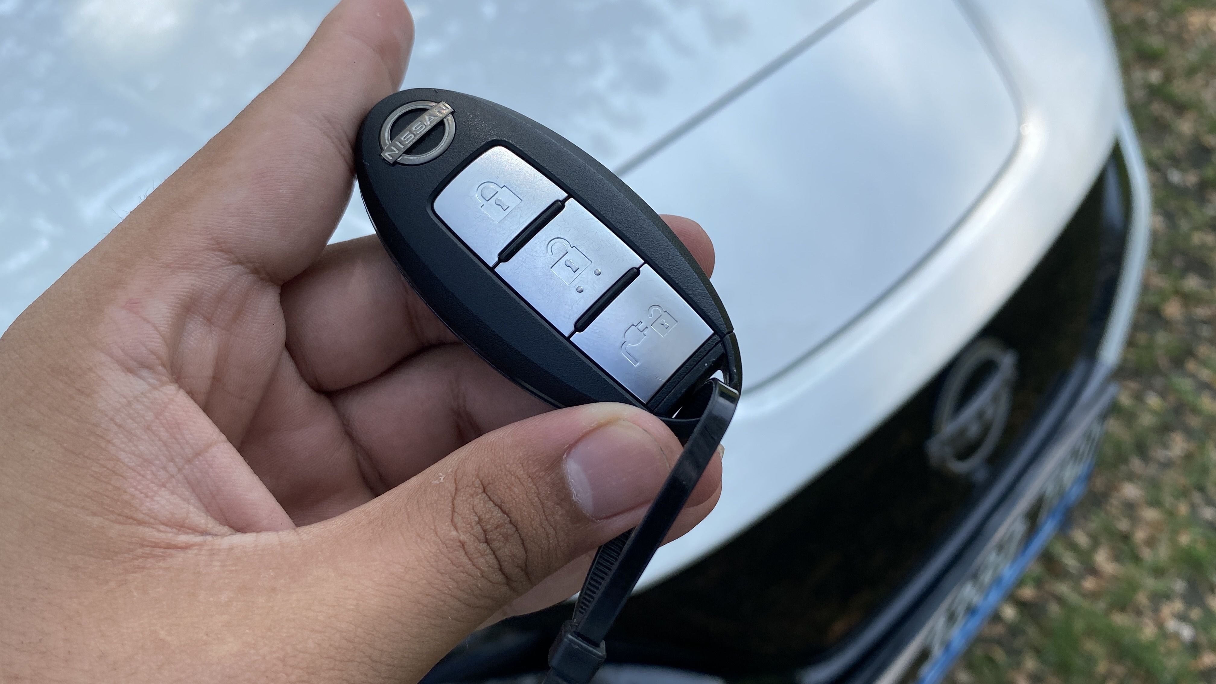 Ini Sebabnya Remote Mobil Susah Buat Buka Pintu Hingga Starter Mesin