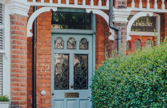 Freshen Up Your Front Door With These Makeover Tricks Freshen Up Your Front Door With These Makeover Tricks
