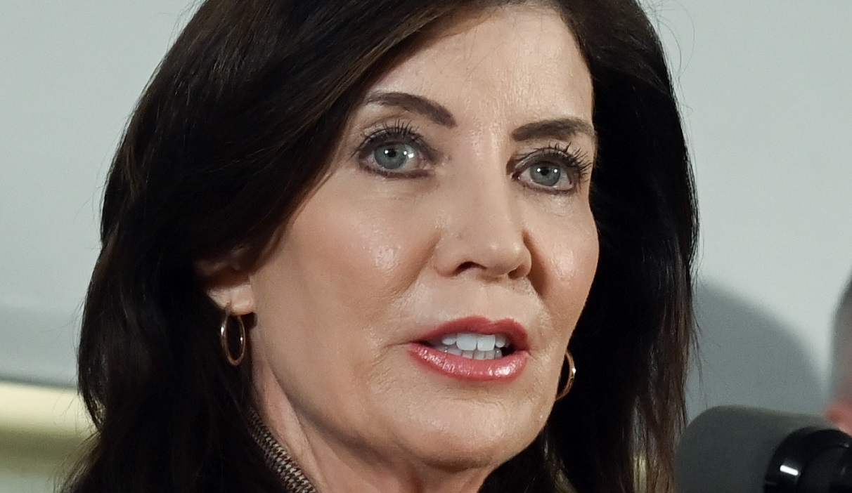 MAGA Congressman Shut Down by NY Gov. Kathy Hochul, "Her Pause Before ...