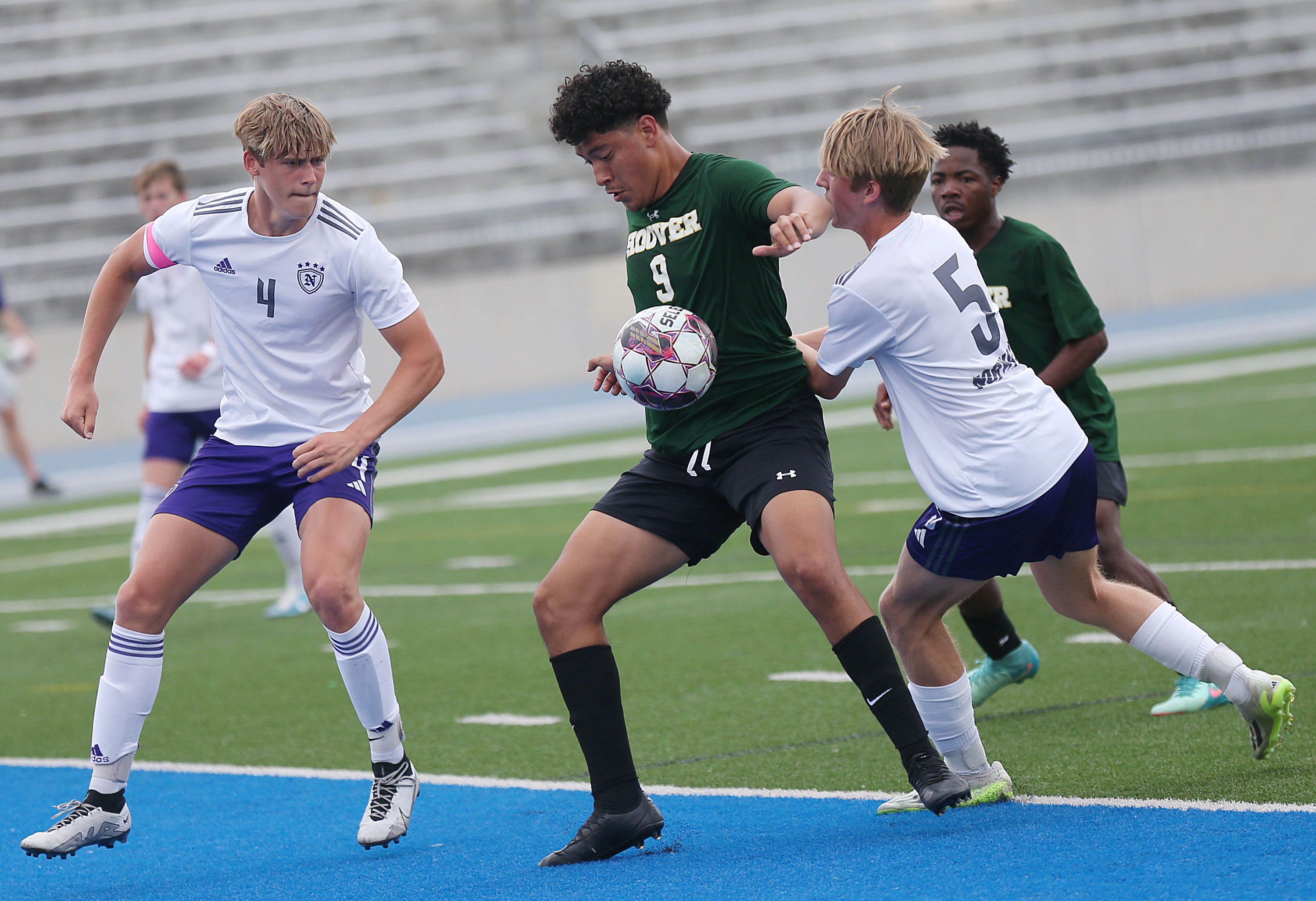 Iowa boys state soccer Class 3A semifinal roundup: Des Moines Hoover ...