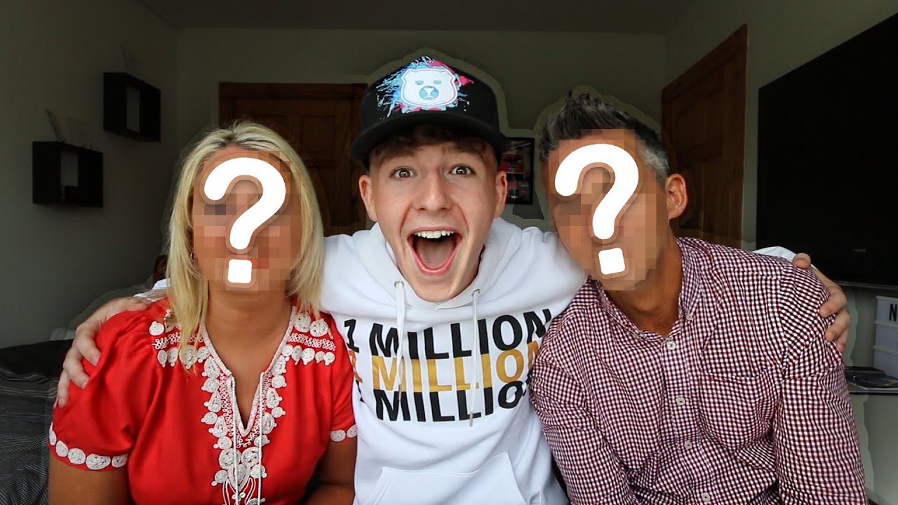 The mom and dad face reveal surprises everyone online