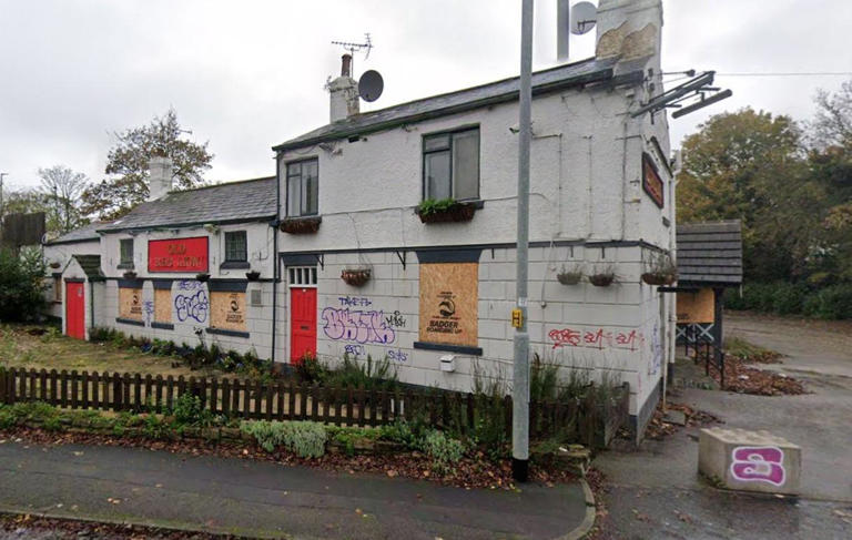 McDonald's Whinmoor: Revised drive-thru plans at 'historic' Leeds pub ...
