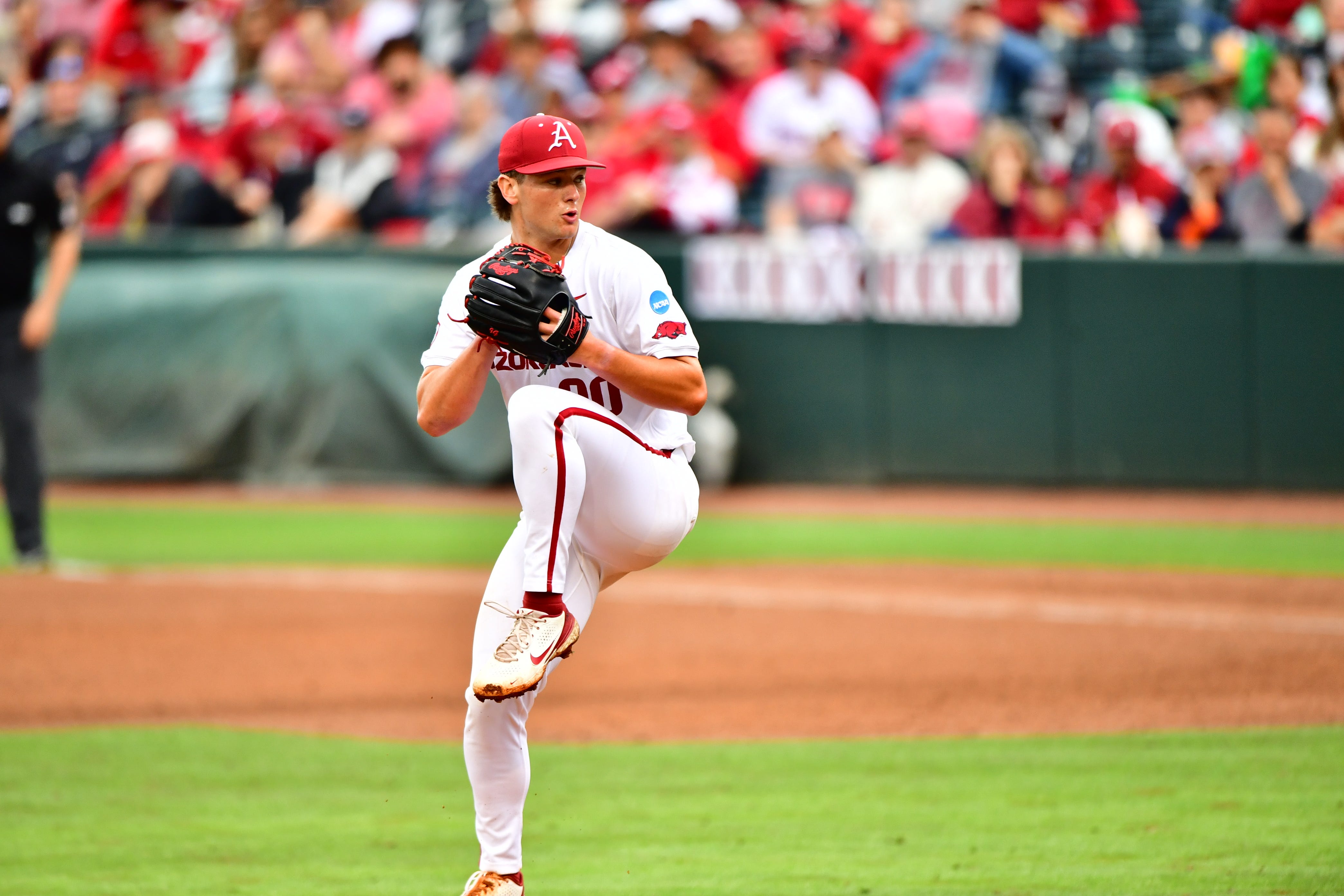Arkansas baseball vs Kansas State final score: Hogs fall to Wildcats ...