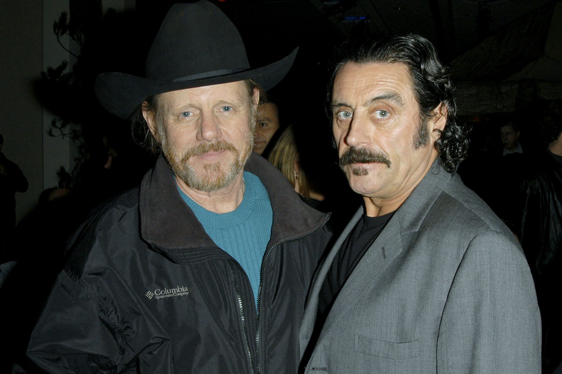 20 classic cars with clamshell bonnets