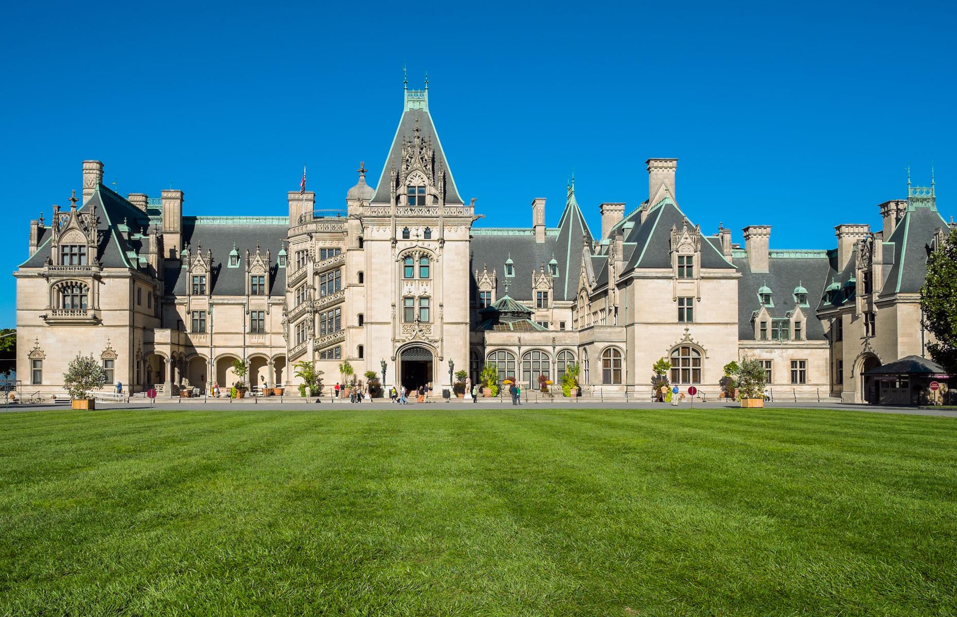 Inside the most opulent historic mansions across the globe