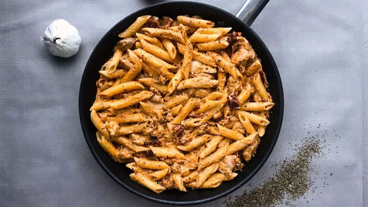 16 Lightning-Fast Pasta Dishes That Taste Amazing