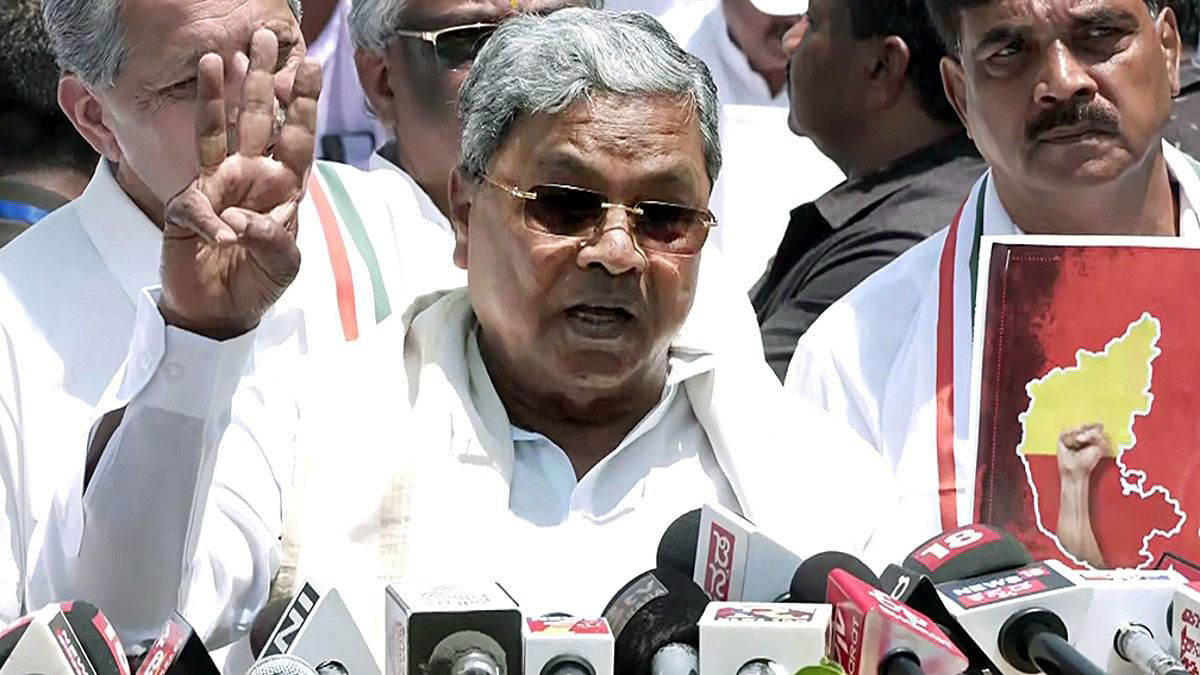 Siddaramaiah goes on the offensive, claims BJP, JD(S) leaders were also ... Siddaramaiah goes on the offensive, claims BJP, JD(S) leaders were also ...