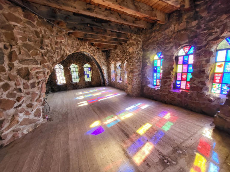 Community invited to memorial for man who built Bishop Castle