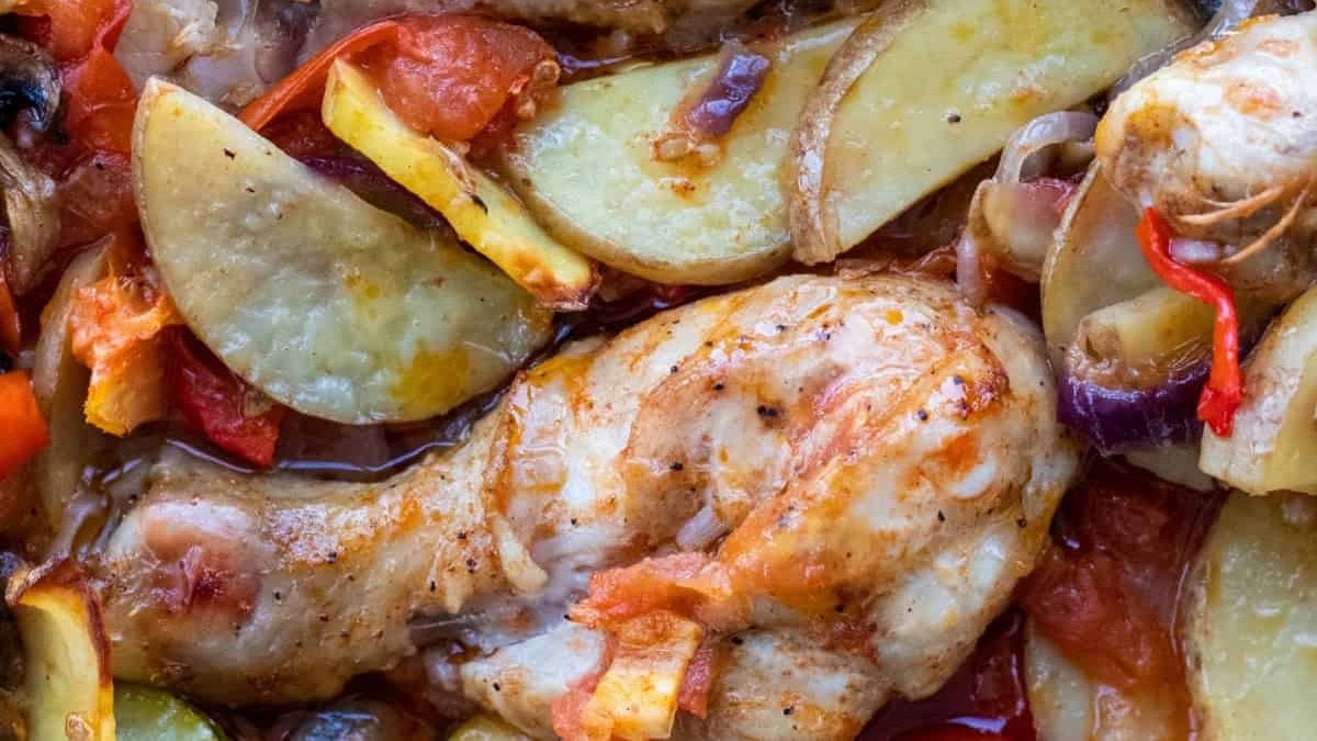 20 One-Dish Chicken Dinners for When You're Craving Something Warm and Cozy