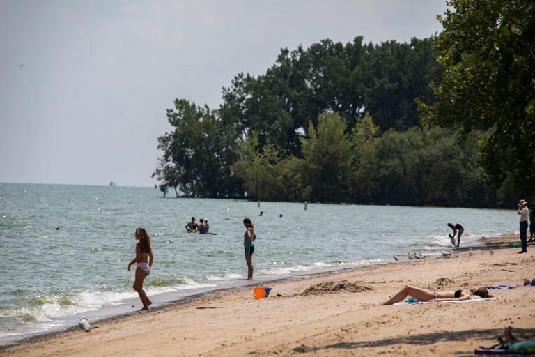 Is Lake Erie very deep? What to know about the shallowest Great Lake