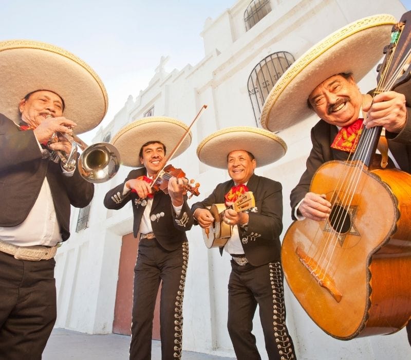 Dating a Mexican Man: What Every American Woman Should Know