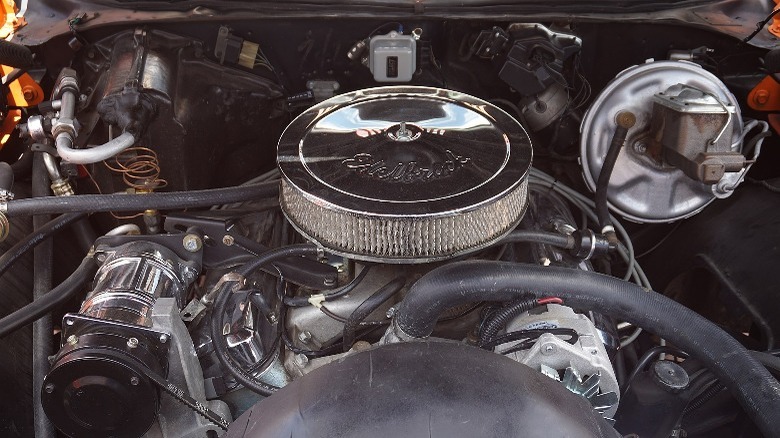 5 Classic Muscle Car Engines That Made Tons Of Torque