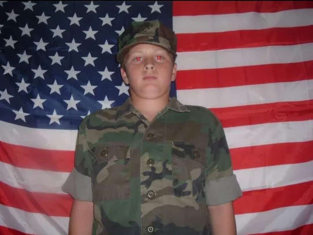 40 "Blunder Years" Pictures Millennials And GenXers Shared Of Their ...