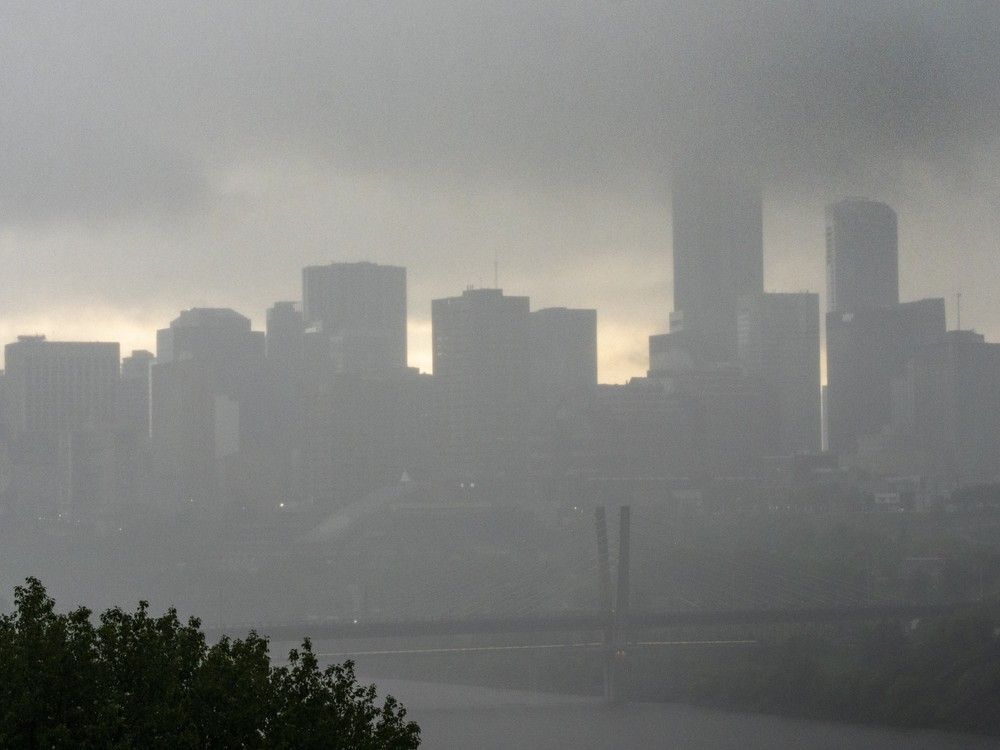 Controlled burn closes Edmonton's Northeast River Valley Park Wednesday ...