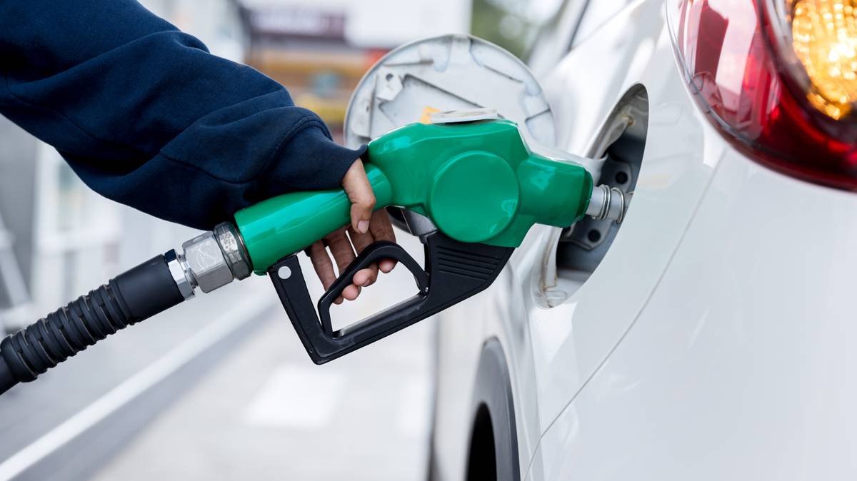 Governo aumenta desconto no ISP para gasóleo e reduz para gasolina na ...