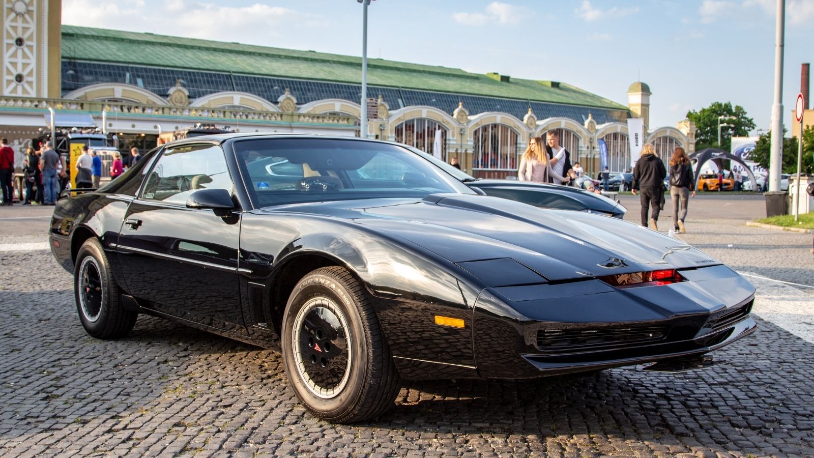 10 Discontinued Cars That Deserve a Comeback
