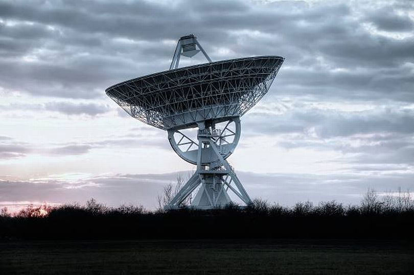 Mystery radio signal from outer space repeating every hour mystifying ... Mystery radio signal from outer space repeating every hour mystifying ...