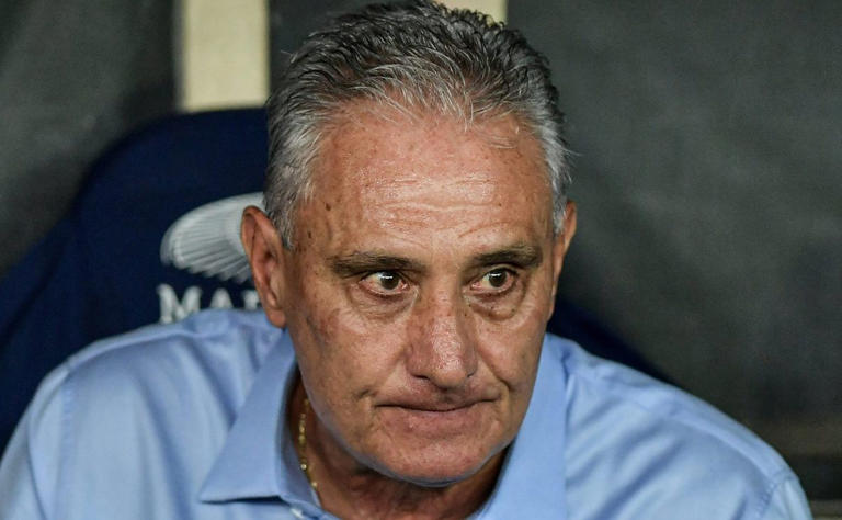 Tite recebe péssima notícia e Flamengo deve ter até sete desfalques de peso Tite recebe péssima notícia e Flamengo deve ter até sete desfalques de peso