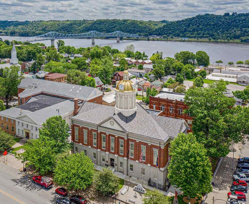 10 Must-Visit Small Towns in Indiana 10 Must-Visit Small Towns in Indiana