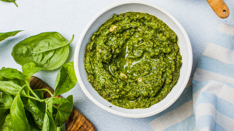 20 Absolute Best Uses For Pesto