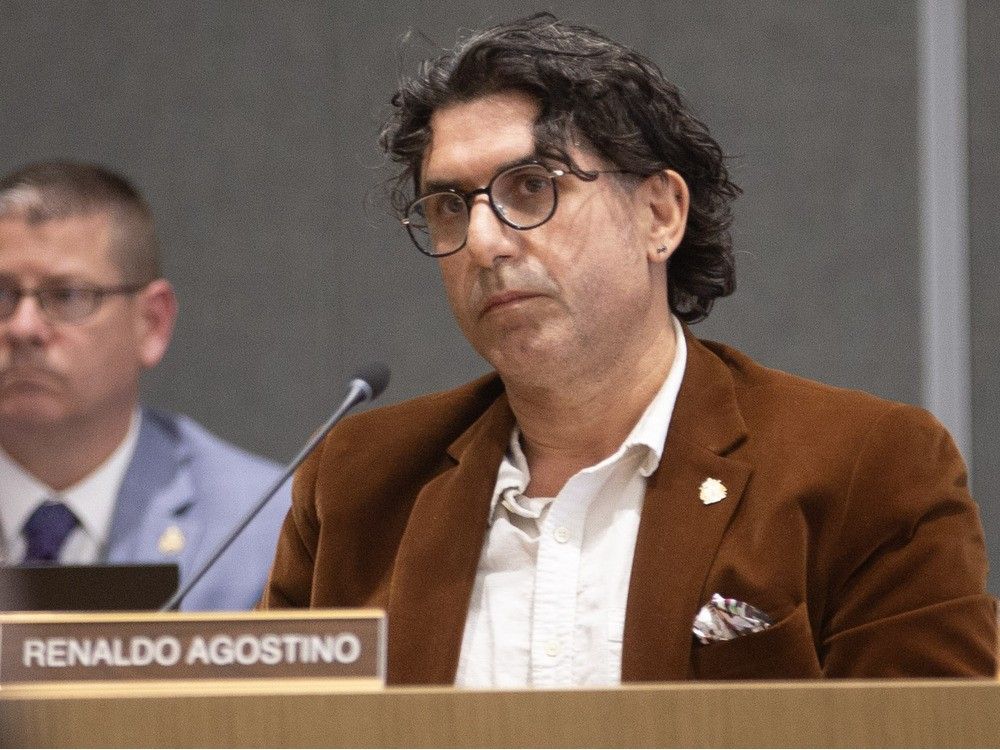 In 6-5 vote, Windsor council approves $6M more for downtown ice rink