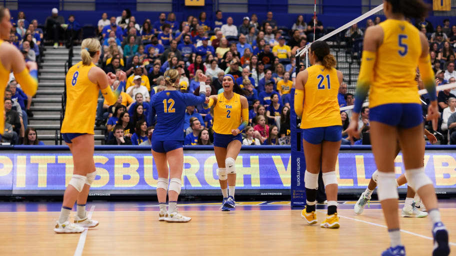 No. 1 Pitt Volleyball Defeats Notre Dame No. 1 Pitt Volleyball Defeats Notre Dame