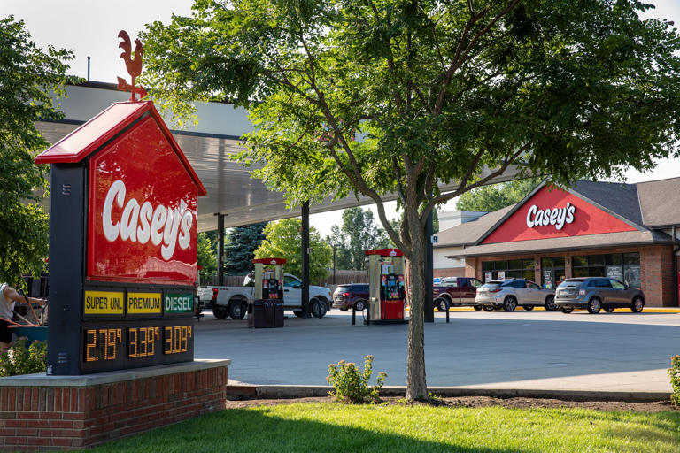 Ankeny-based Casey's sees record stock price on strong fiscal year 2025 ...