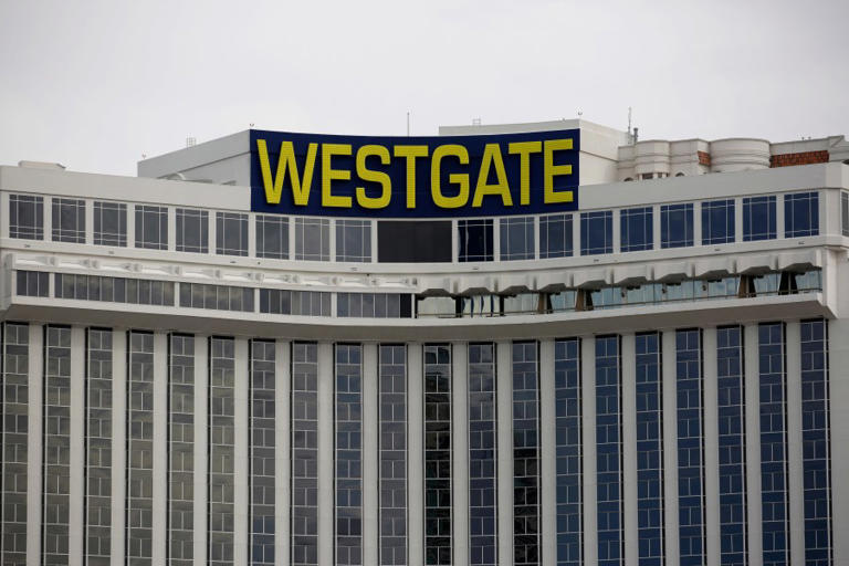 David Siegel, founder of Westgate Resorts, dead at 89