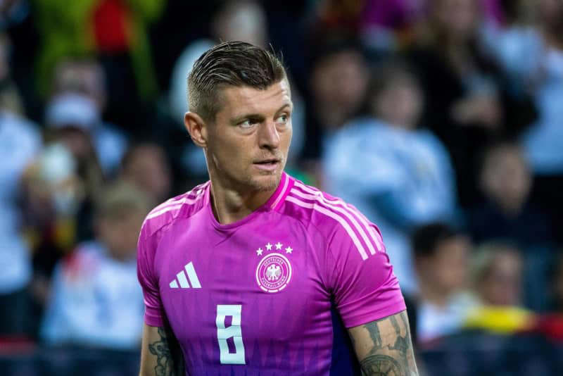 Warnung an Fußball-Fans: Fallt zur EM nicht auf diese Trikot-Masche herein Warnung an Fußball-Fans: Fallt zur EM nicht auf diese Trikot-Masche herein