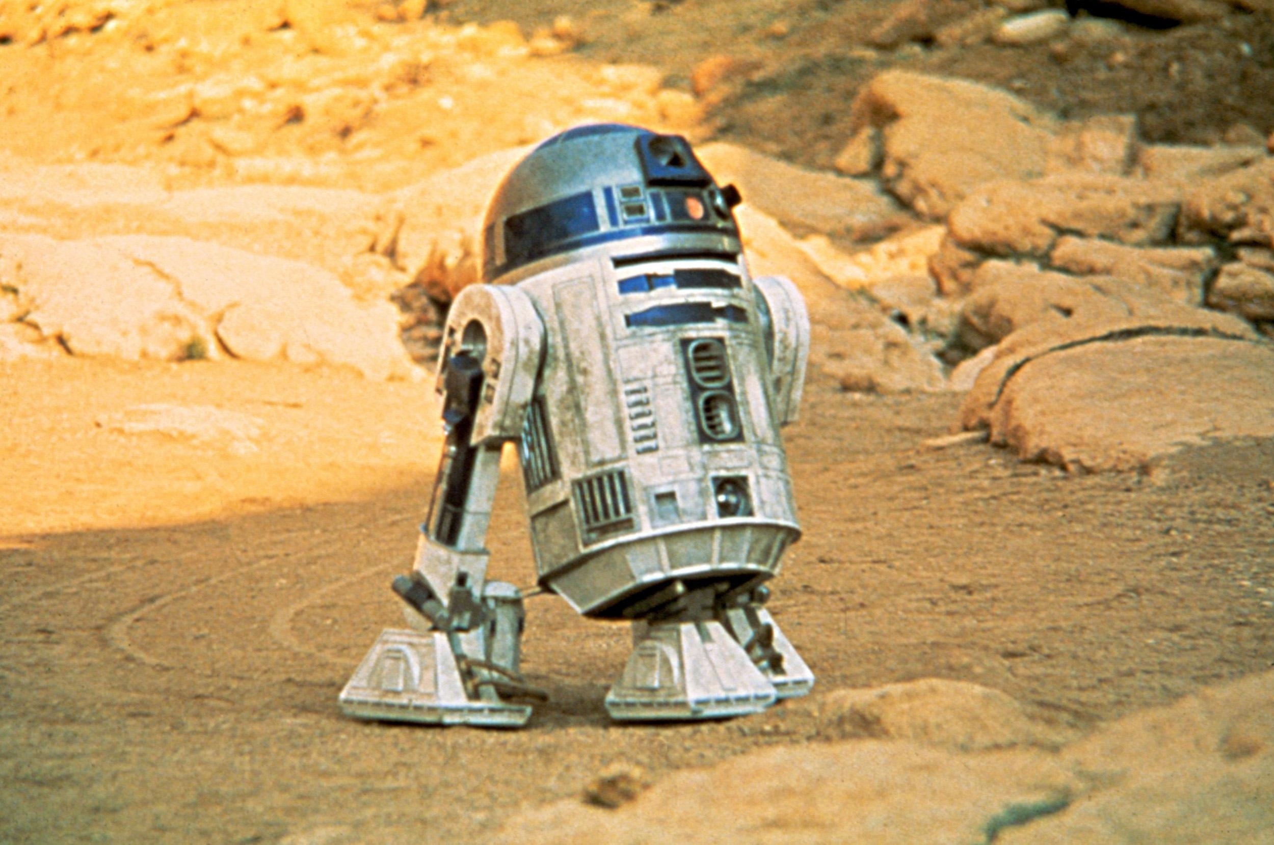 Paranoid android: 25 memorable film robots