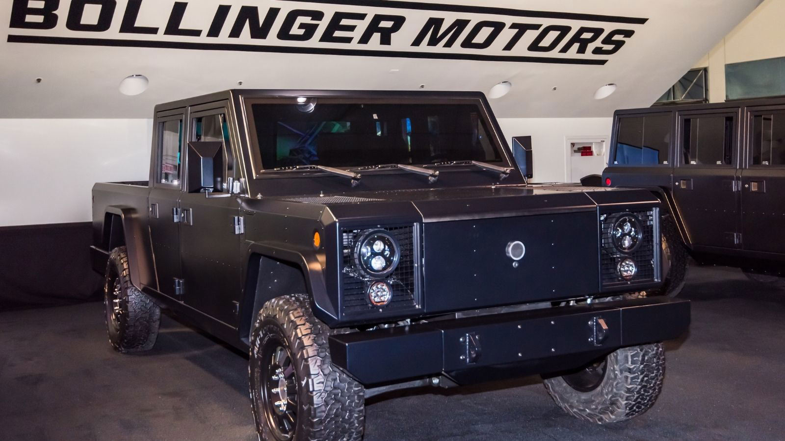 8 Vehicles That Are Redefining Off-Road Adventures – Go Anywhere With ... 8 Vehicles That Are Redefining Off-Road Adventures – Go Anywhere With ...