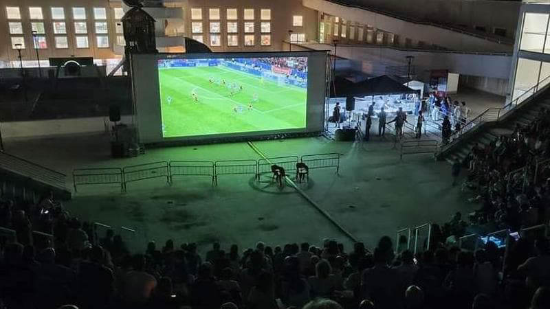Bari, dove vedere Italia-Spagna all'aperto e gratis: da Torre Quetta ... Bari, dove vedere Italia-Spagna all'aperto e gratis: da Torre Quetta ...