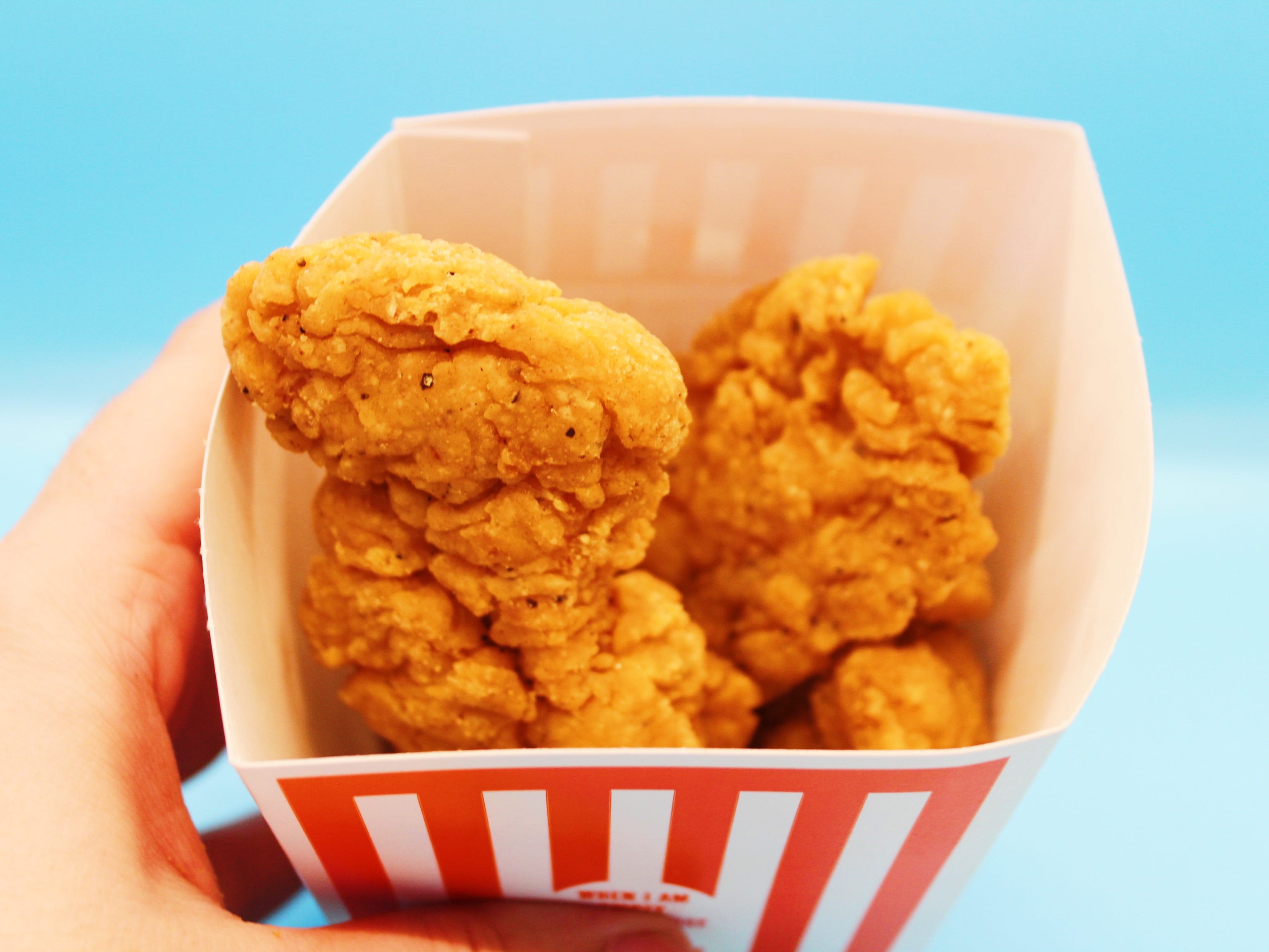 I ordered chicken tenders from 8 fast-food chains and ranked them from ...