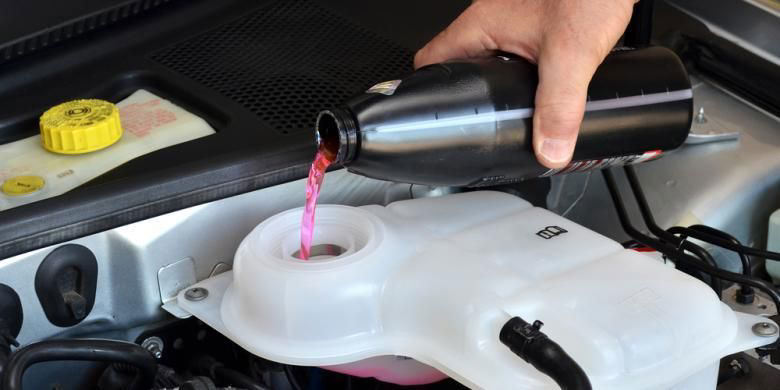 Begini Resiko Air Radiator Mobil Tidak Pernah Diganti, Waspada Begini Resiko Air Radiator Mobil Tidak Pernah Diganti, Waspada