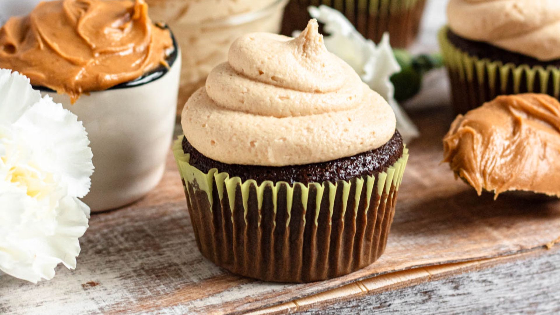 20 cream cheese frosting ideas that make every bite heavenly