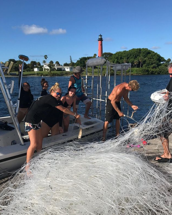 Trump pardons Jupiter shark divers who destroyed a fisherman's longline ...