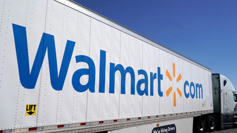 Walmart Has a 'Beautiful' Half-Circle 3-Tier Glass Table on Sale for ...