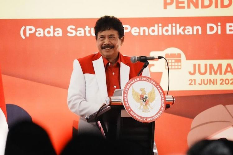 BPIP Klaim Tidak Paksa Paskibraka Buka Jilbab, Begini Penjelasannya BPIP Klaim Tidak Paksa Paskibraka Buka Jilbab, Begini Penjelasannya