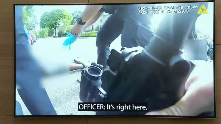 Minneapolis Pd Release Bodycam Footage From Shooting That Killed