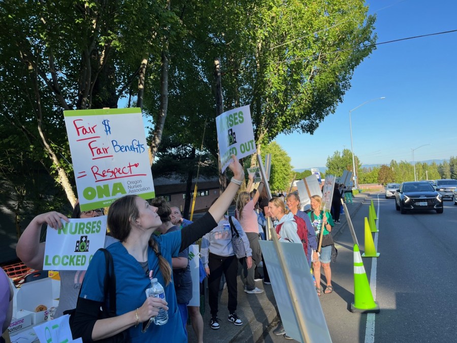 Oregon Nurses Association reaches tenative agreement with Providence Health