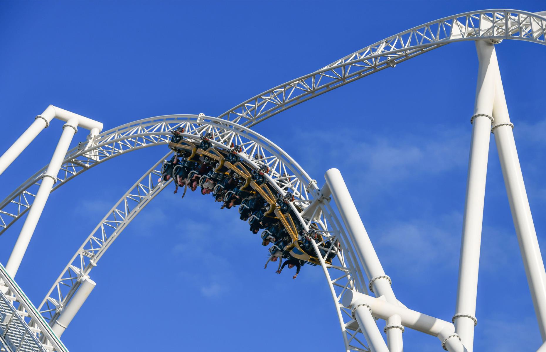 The 33 CRAZIEST roller coasters around the world