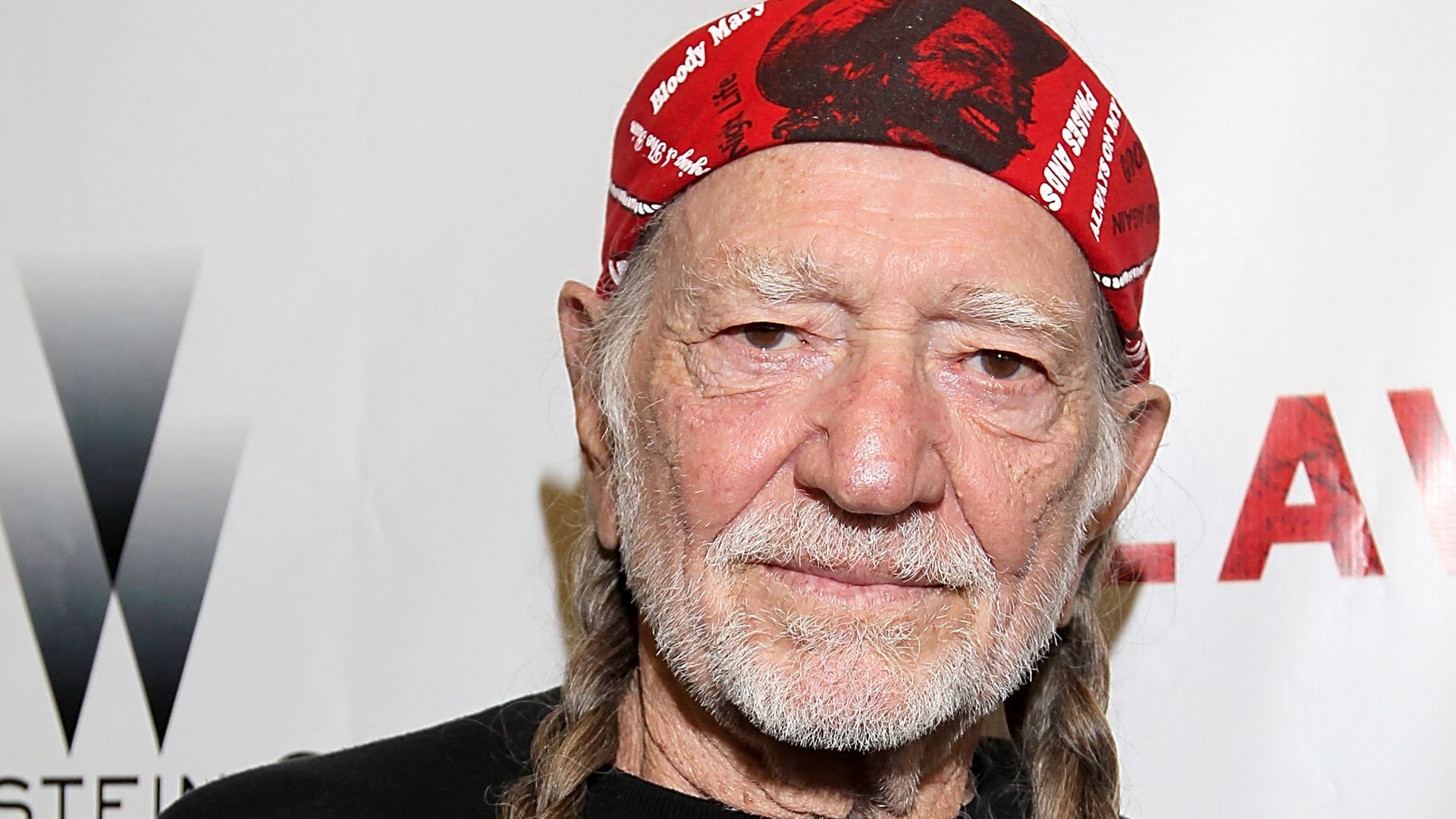 Willie Nelson, 92, reveals surprising habit he quit as he discusses current health